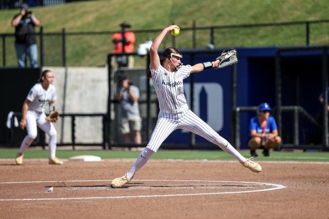 Robbinsville softball blanks Bear Grass Charter in G1