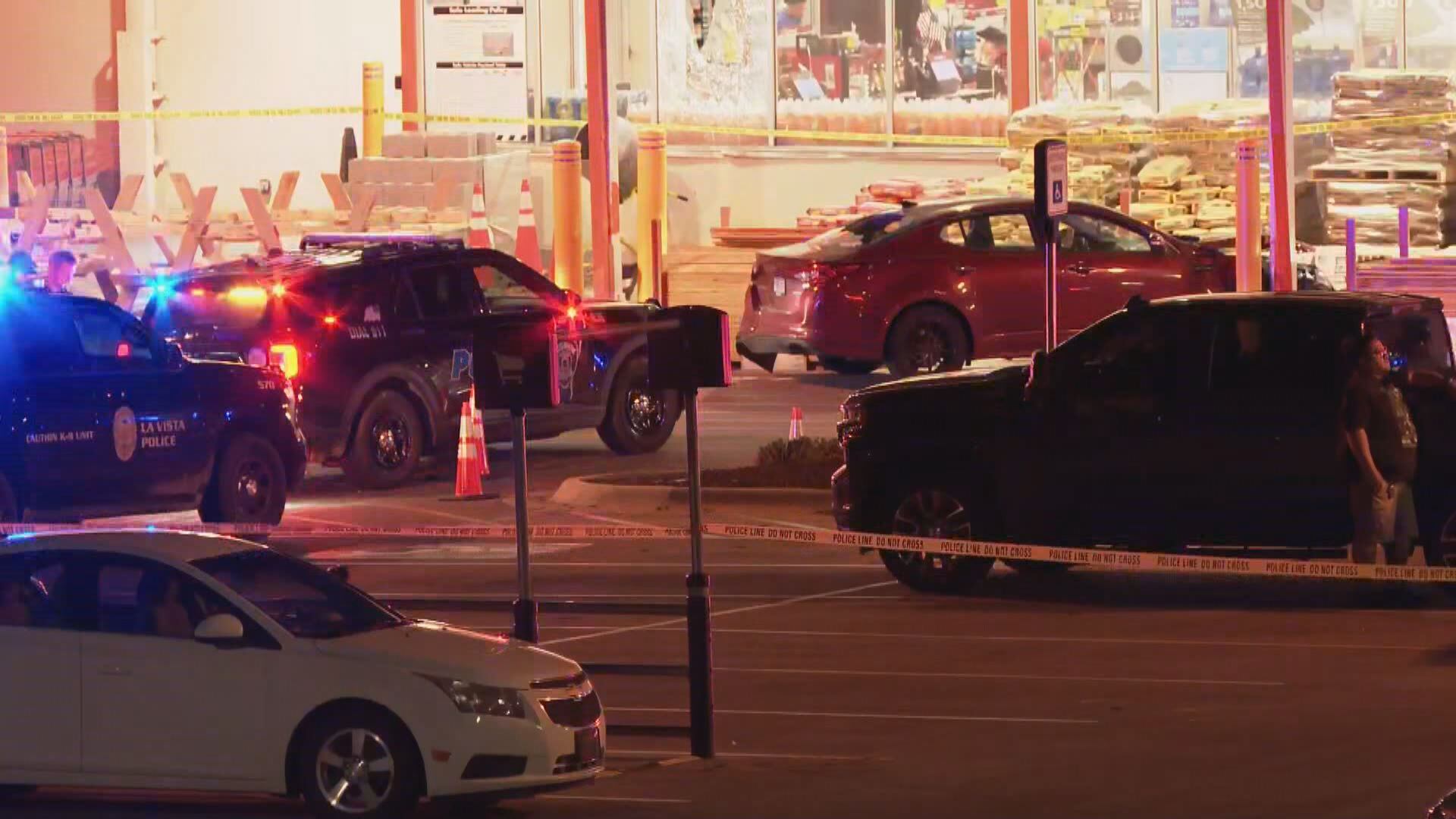 Papillion police chase, shoot suspect after shots fired at shopping center