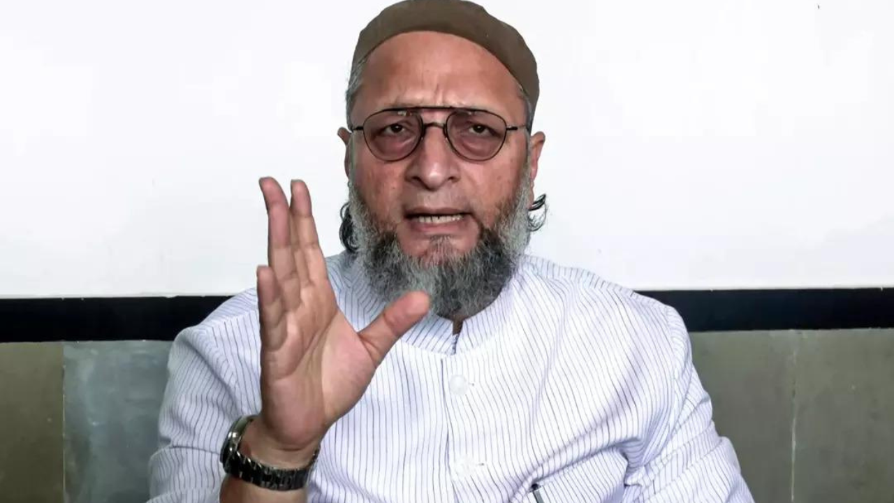'If namaz on road wrong, ban all festival celebrations': Owaisi points ...