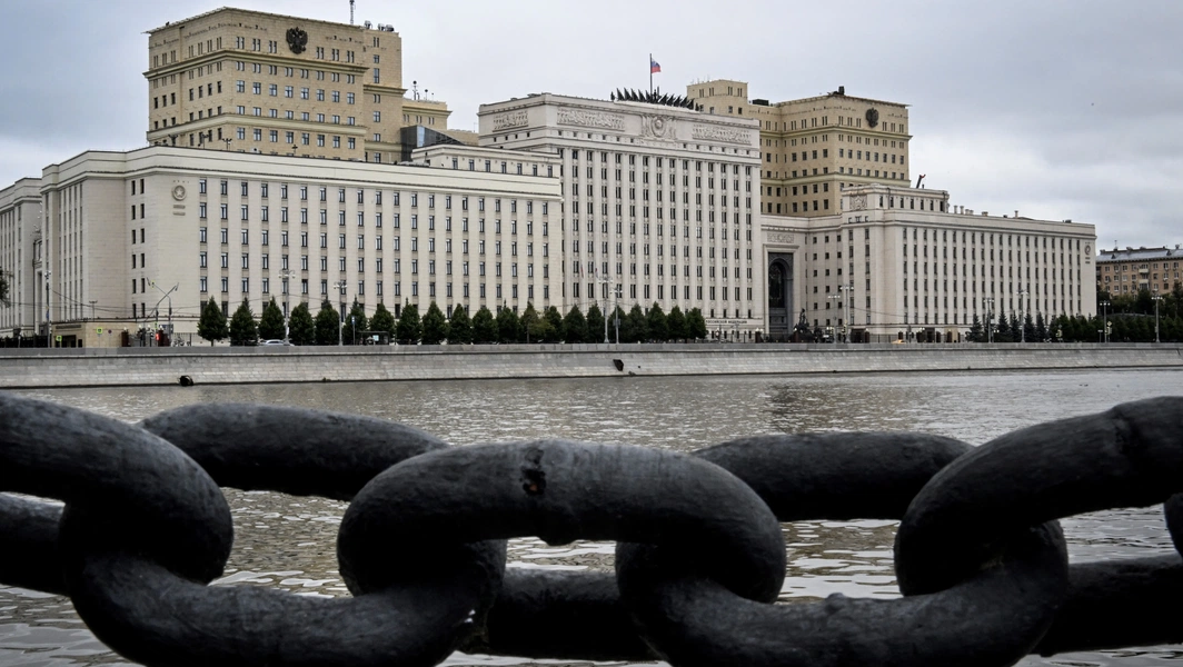 Russia faces record deficit as war costs soar