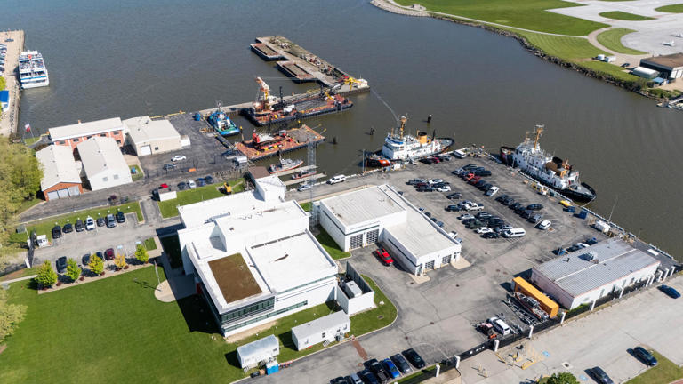 US Coast Guard apprehends intruder at Cleveland Harbor station