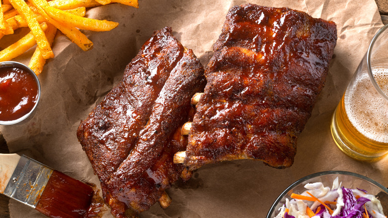 This quick rib doneness test pitmasters use takes only 2 seconds (no ...