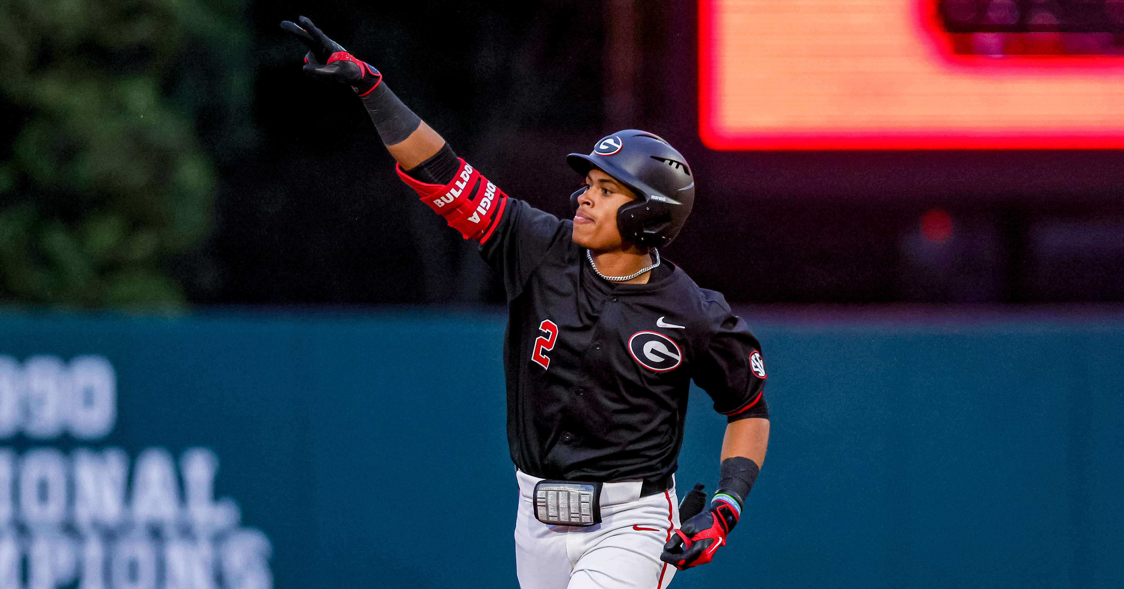 Georgia sets school record for home runs in a season