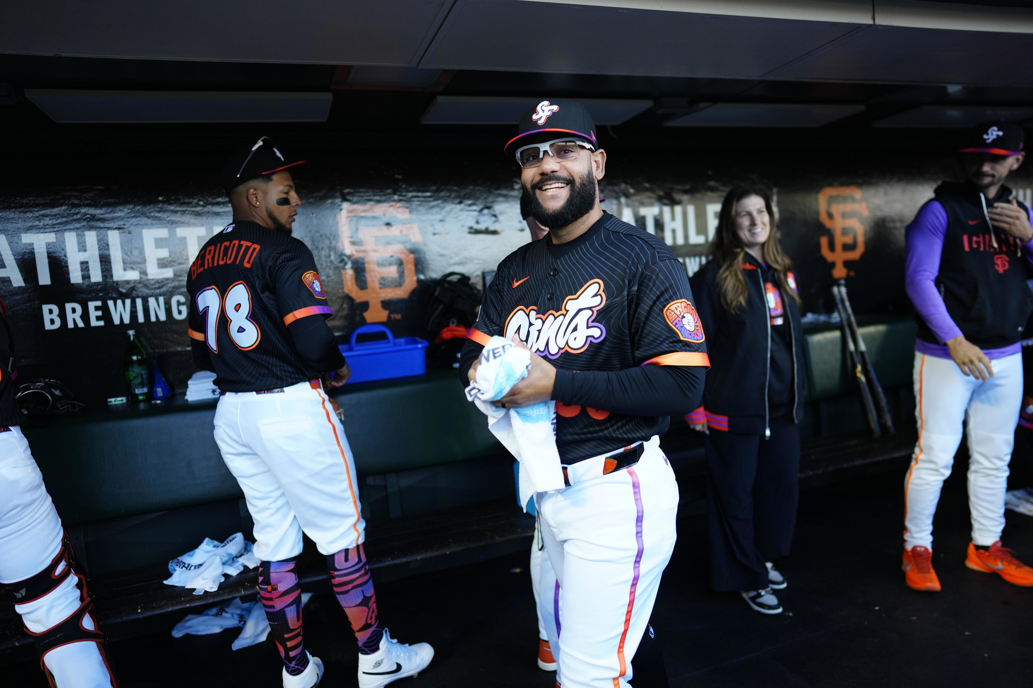 Resistance was not futile: Giants reassign Borg