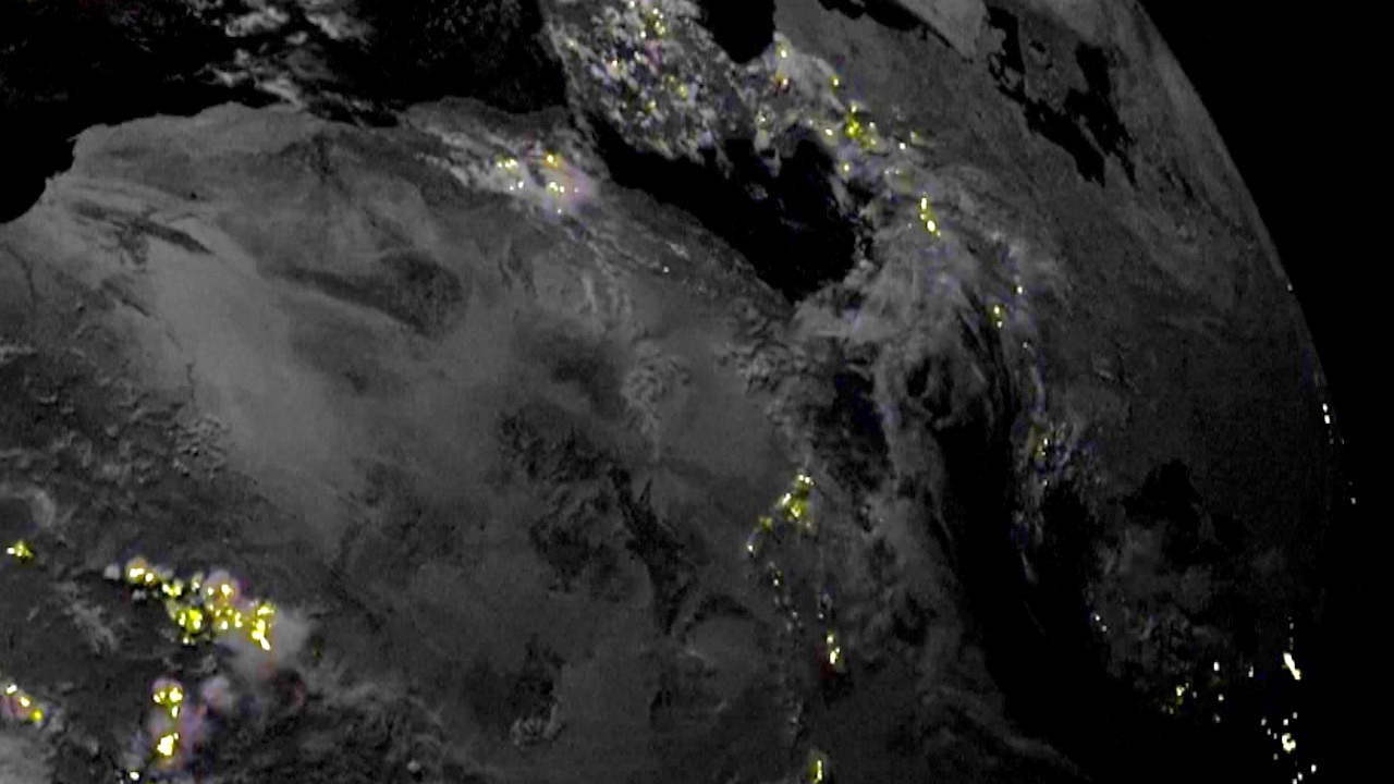 First video from EUMETSAT operators shows how lightning spreads across ...