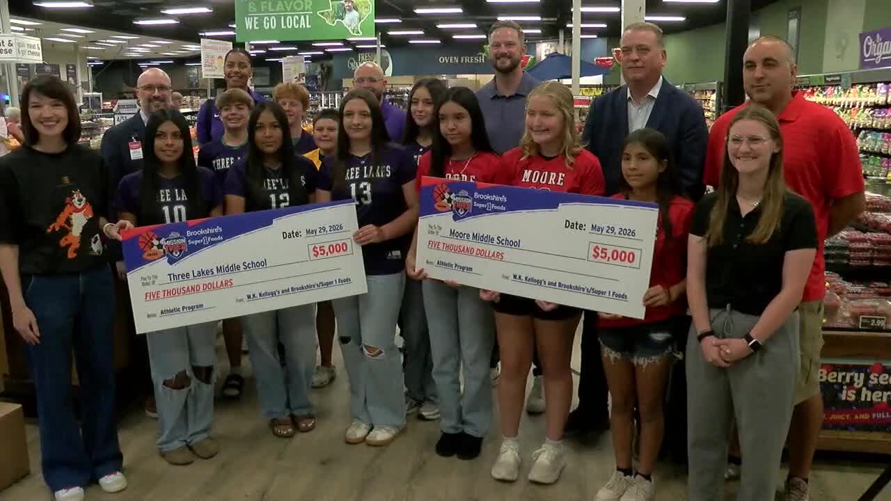 Two Tyler middle schools receive $5,000 grants for sports programs