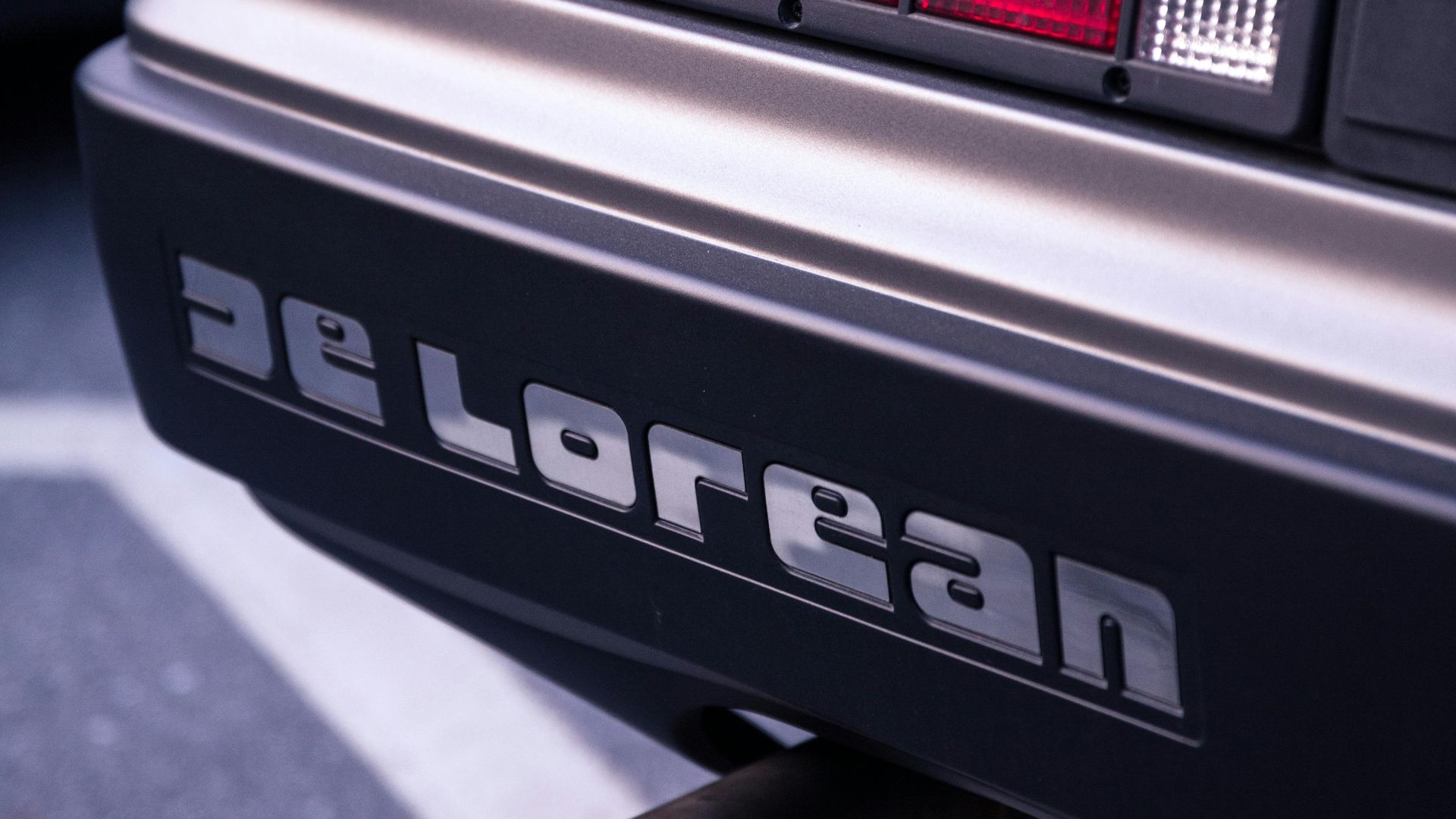 10 car companies that failed the quickest & the 10 longest-running