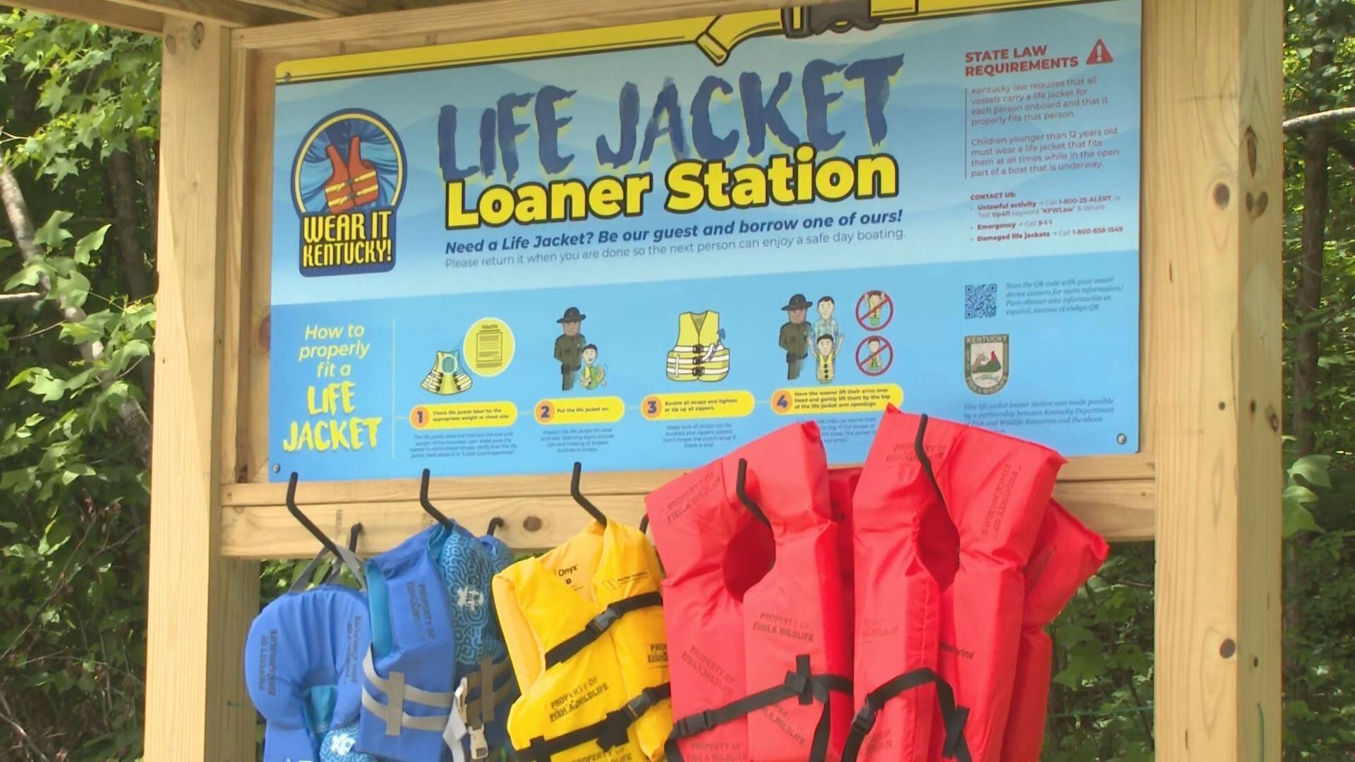 Whitley County opens life jacket loaner station in memory of man who ...