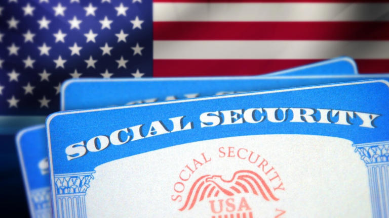 Average Social Security checks at 70 may surprise retirees. How does ...