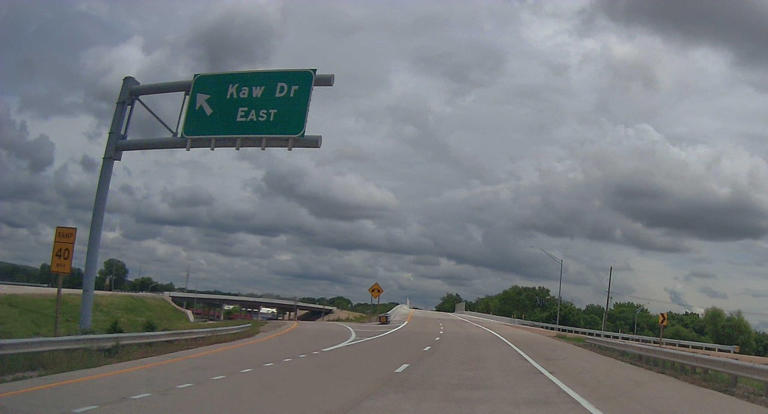 Turner Diagonal bridge reopens over Kaw Drive after years of construction