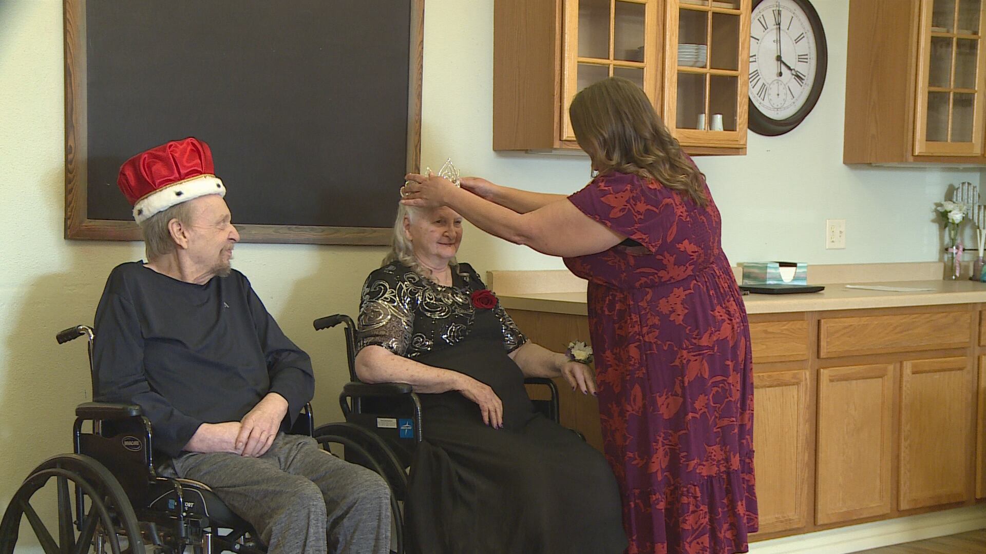 Our House Senior Living hosts senior prom