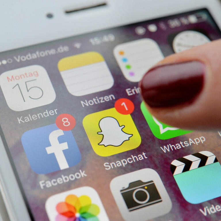 Stop ai social per gli adolescenti: perché i divieti fanno più male che ...