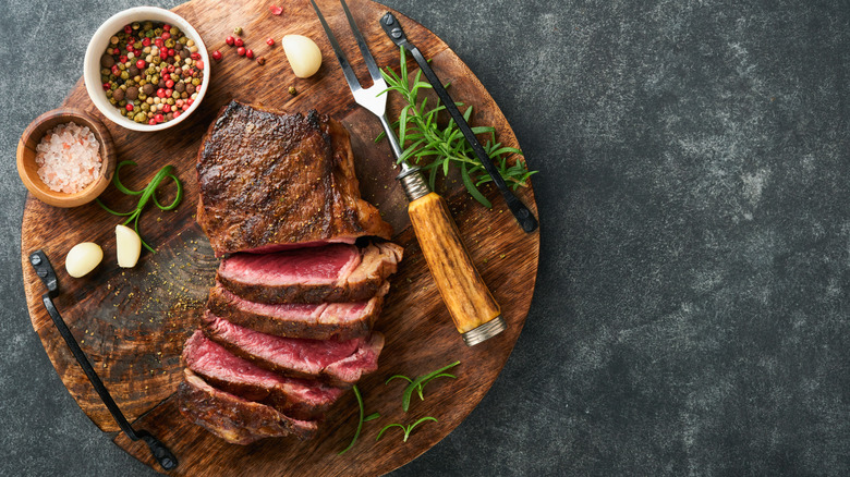 Why restaurant steaks always taste better than the ones you cook at ...