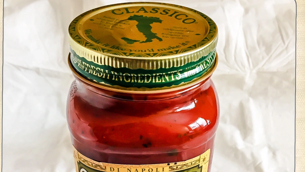 How to make jarred pasta sauce taste homemade