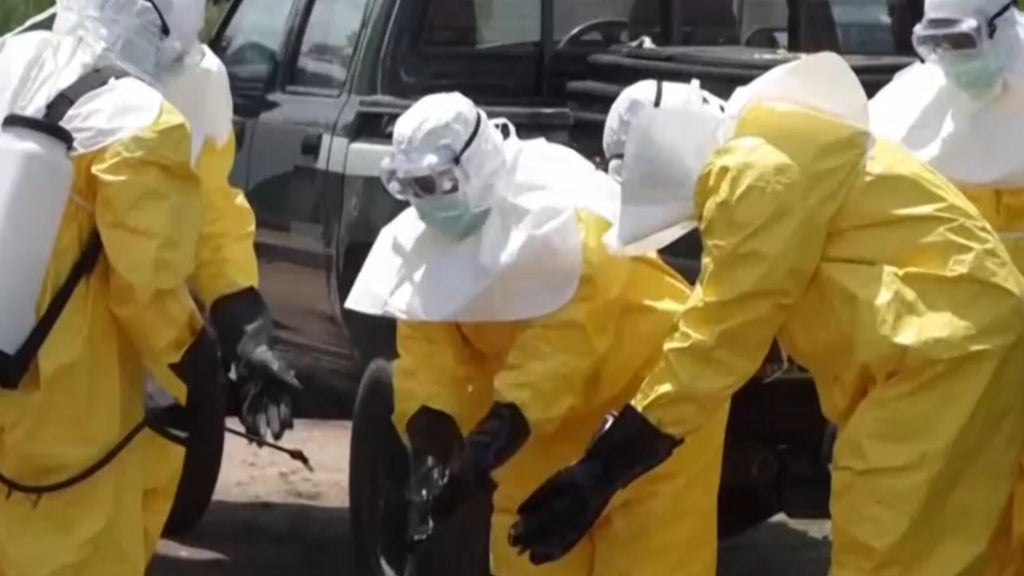 Two North Texas counties monitoring travelers for Ebola symptoms