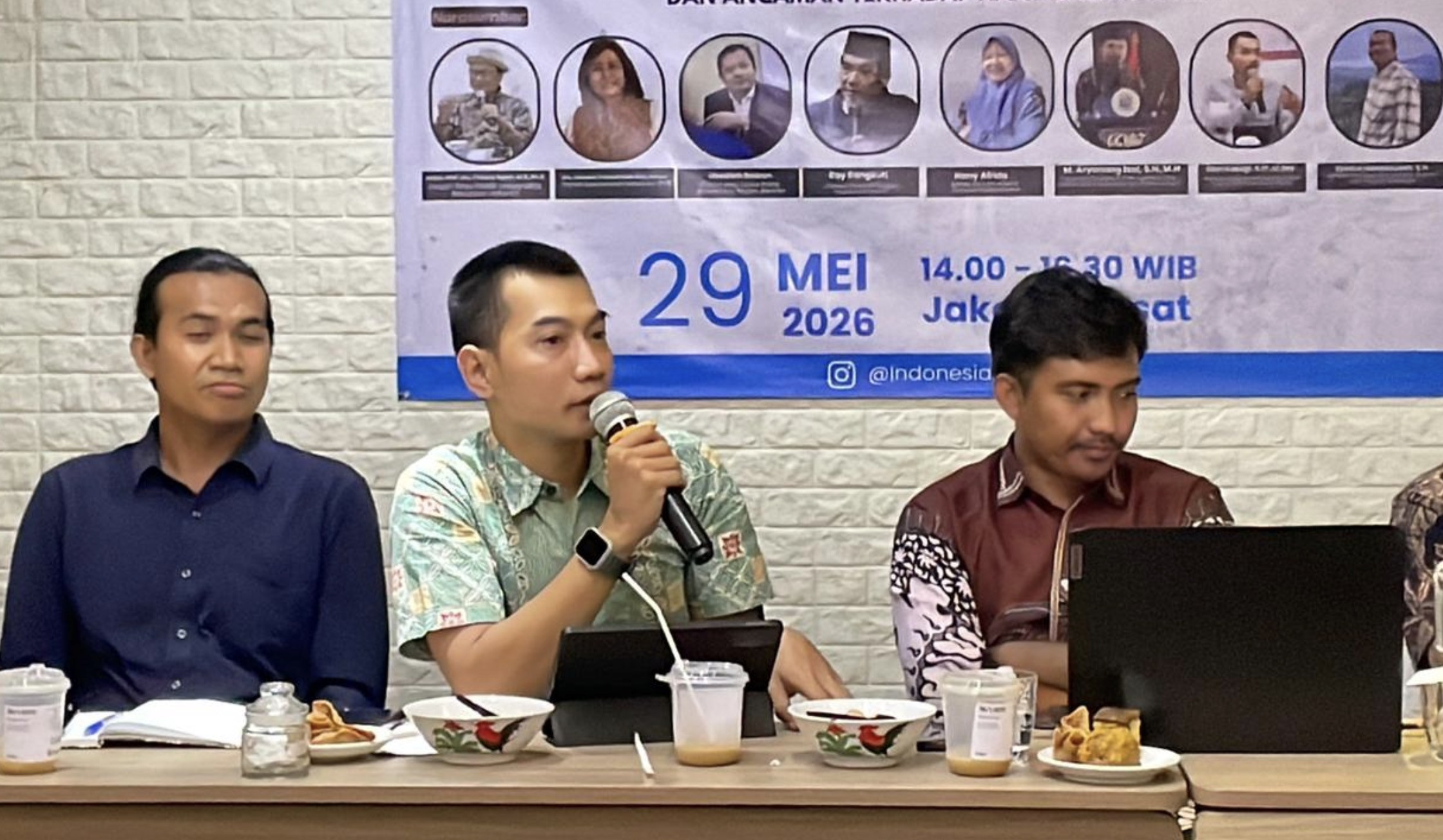 Peneliti independen soroti menguatnya militer di ranah sipil hingga ...
