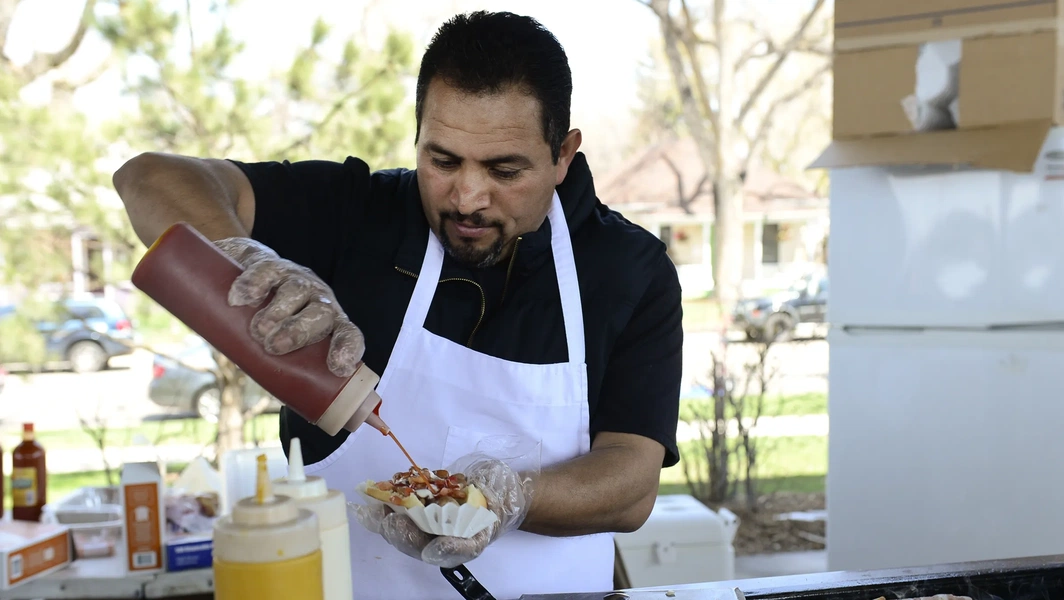 Chefs clash over best way to cook summer hot dogs