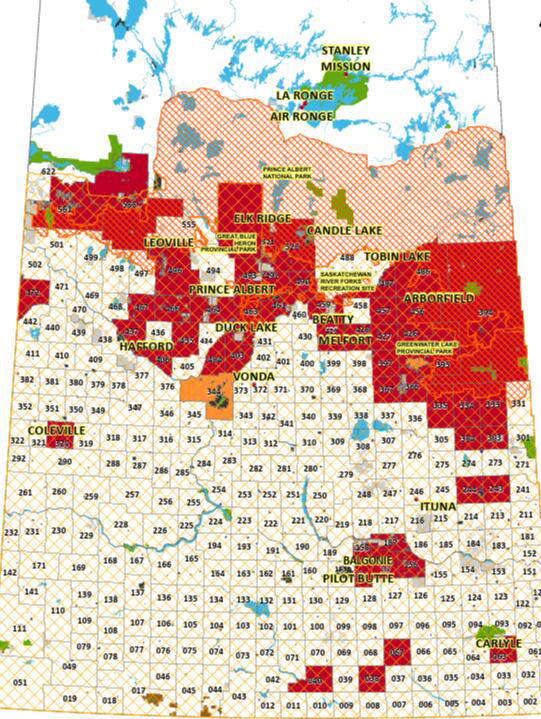 'Flying by the seat of our pants': Sask. families near Lobstick Fire on ...