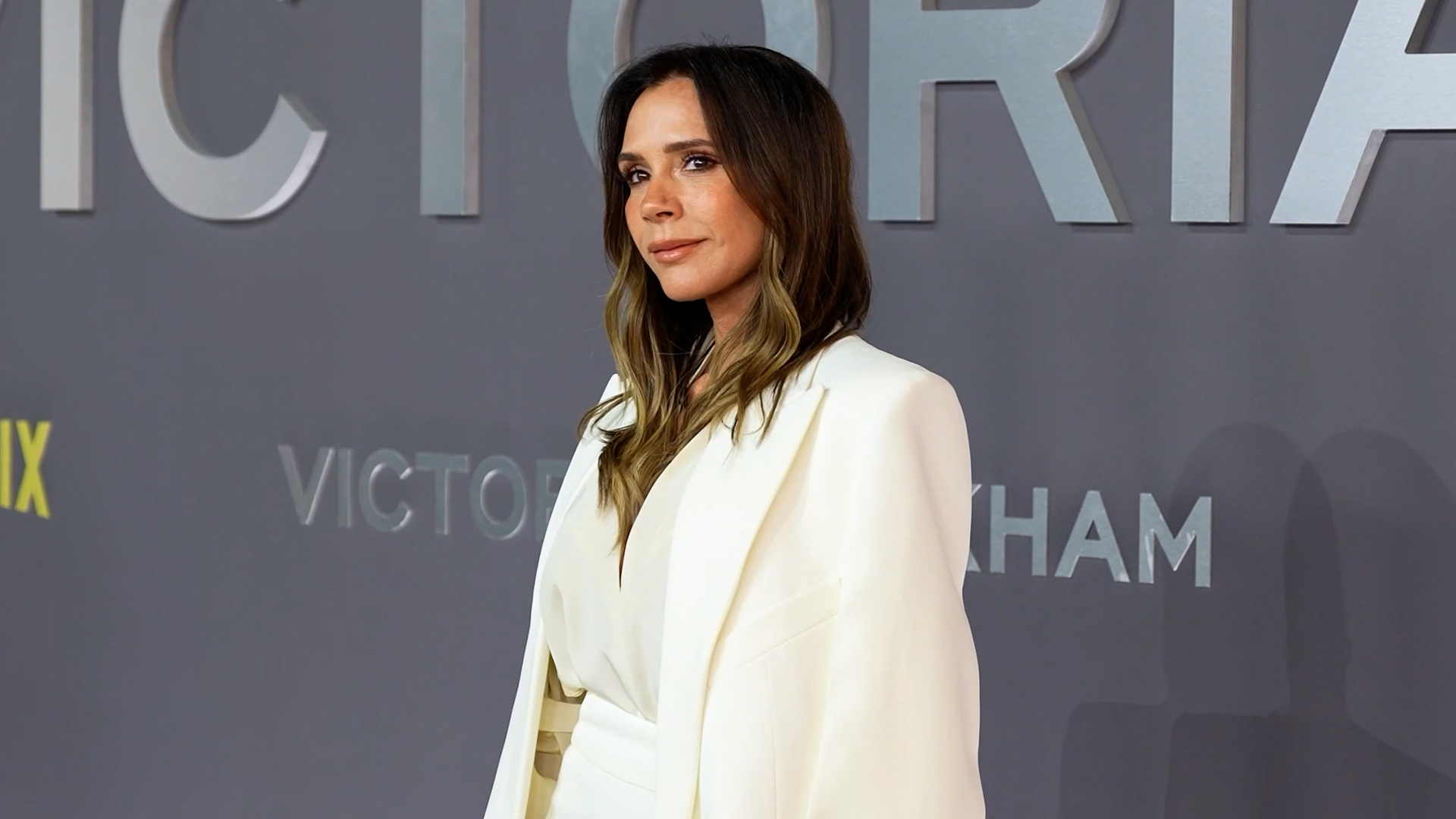 Victoria Beckham está farta de tentar mudar os ponteiros do tempo!