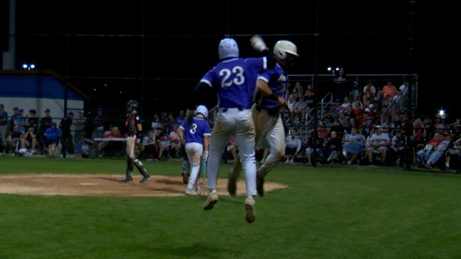 Sullivan beats Barr-Reeve in extra innings thriller