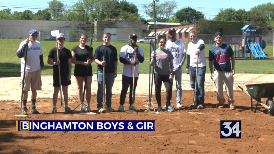 Ponies clean up B and G on United Way Day of Action