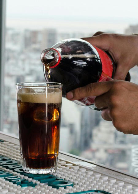 México consume enormes cantidades de refresco y los expertos creen que ...