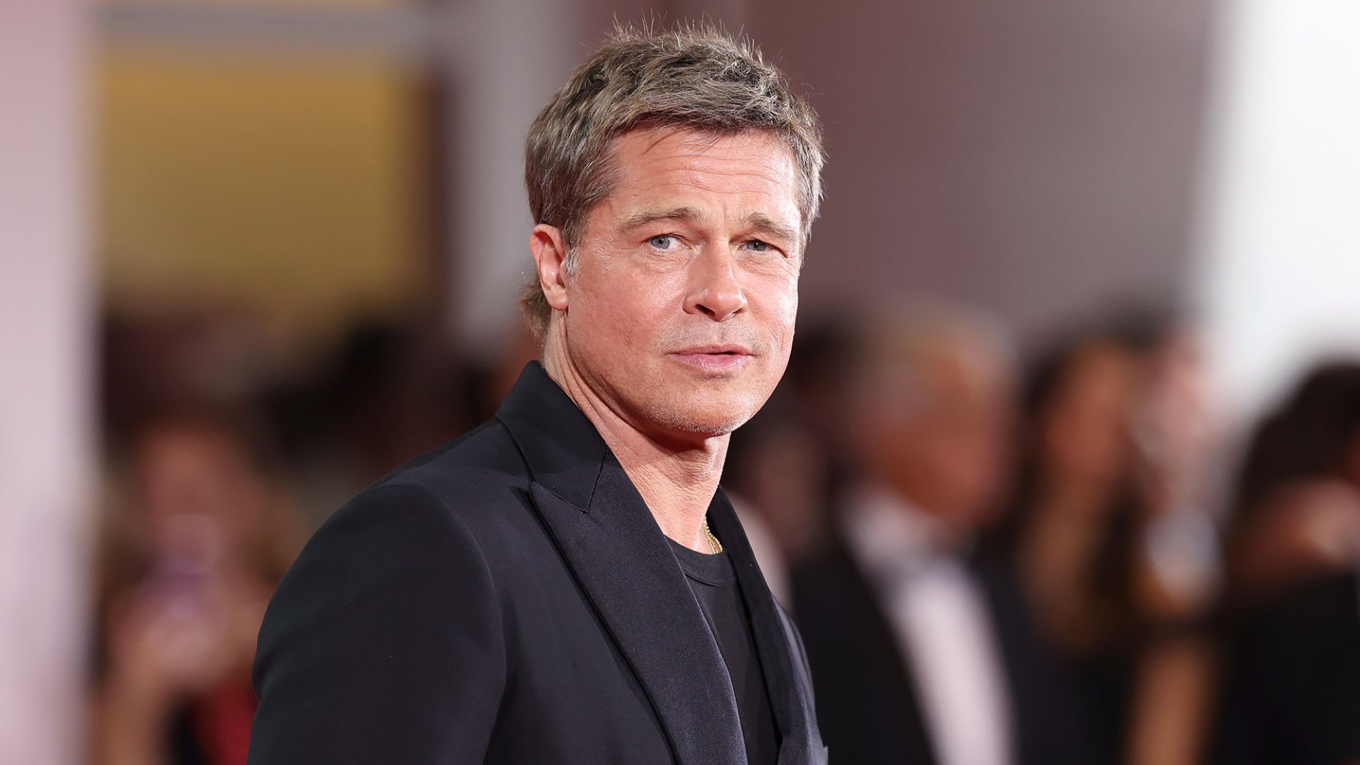 Brad Pitt 'hurt' by kids dropping his last name after Angelina Jolie split