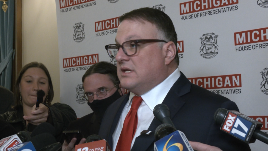 Michigan House reaches settlement to end $645M work project funding battle