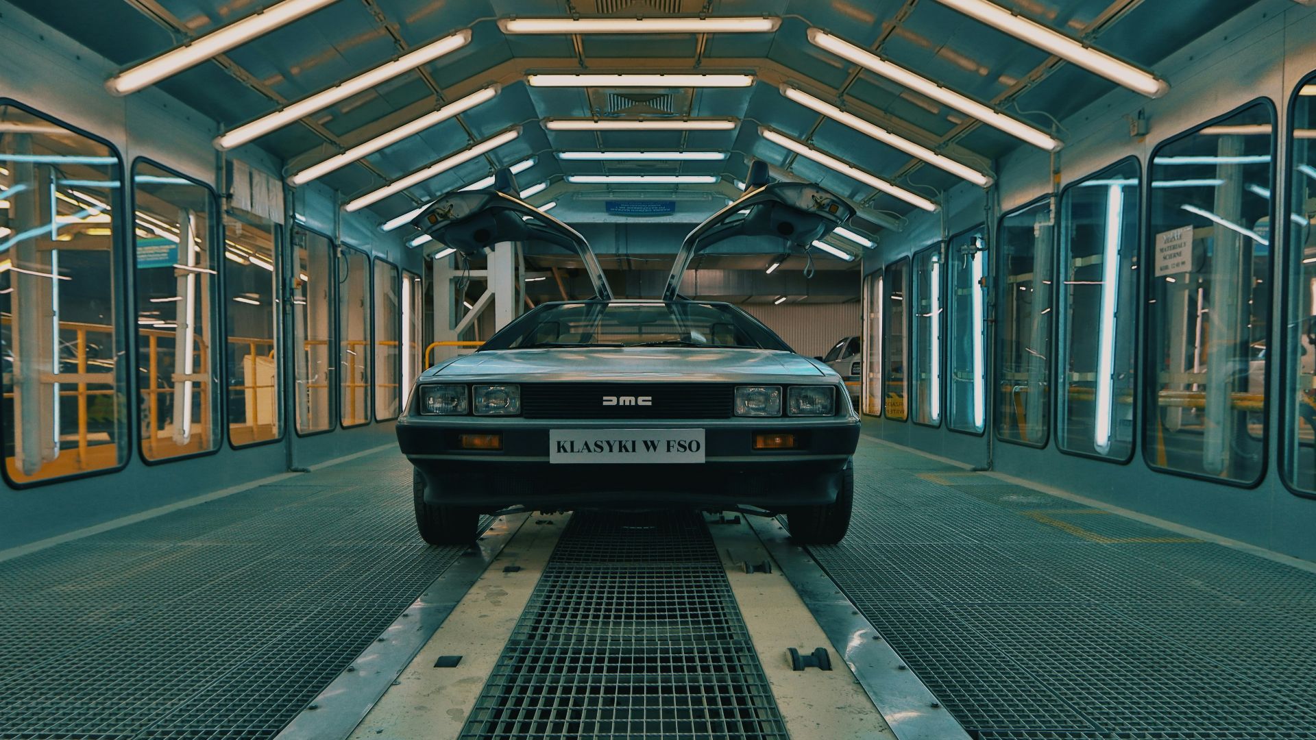 10 car companies that failed the quickest & the 10 longest-running
