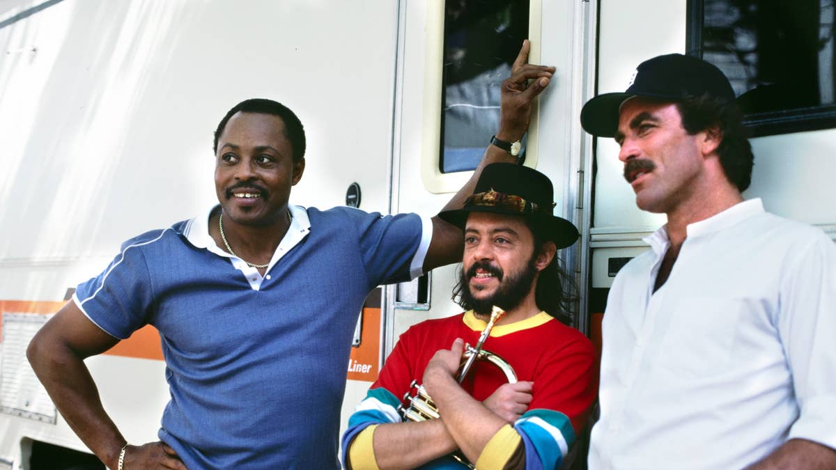 Tom Selleck, 81, impresses fans with his ageless looks in rare ...