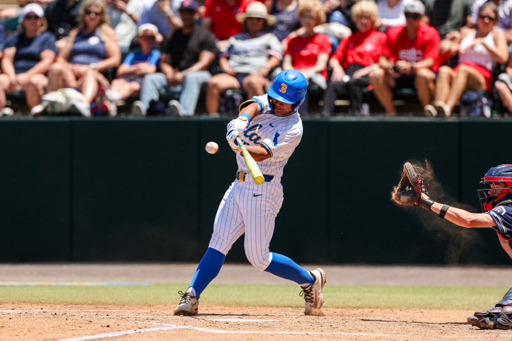 UCLA baseball suffers freak injury ahead of freaky loss in NCAA tournament