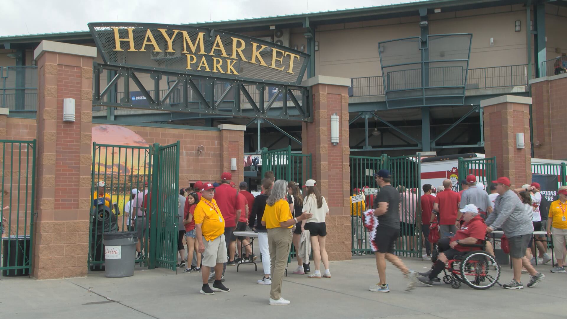 Nebraska baseball fans celebrate following regional win over South ...