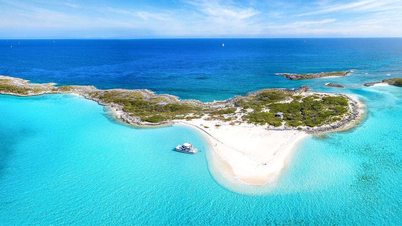 Take a peek inside the private 38-acre Bahamas paradise where Donald ...