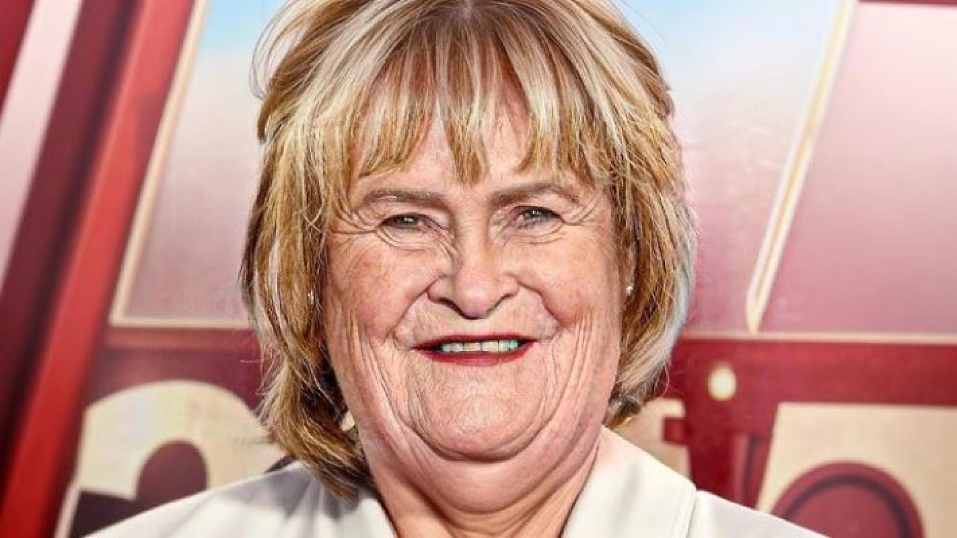 Susan Boyle debuts bold new look as she teases a glamorous new era