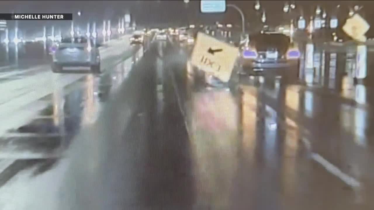 ADOT says roadwork signs are built to withstand high winds ahead of ...