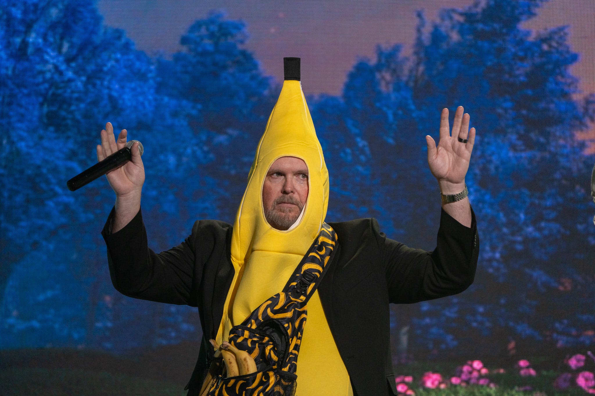 Brandon Lake, MercyMe lead emotional night at K-LOVE Fan Awards