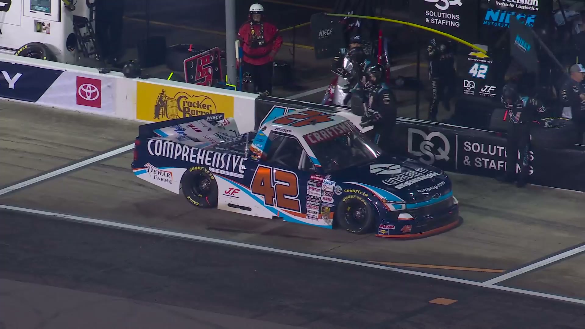 Reif crashes into barrier after restart