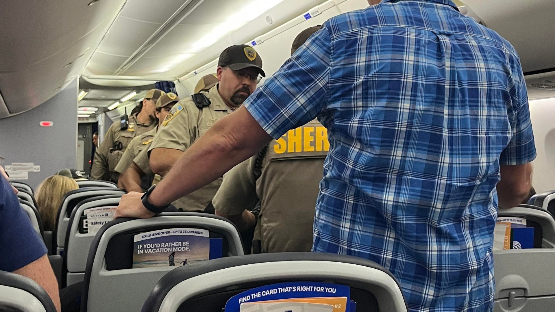 Passenger tackled as he tried to hijack US airplane while ranting in ...
