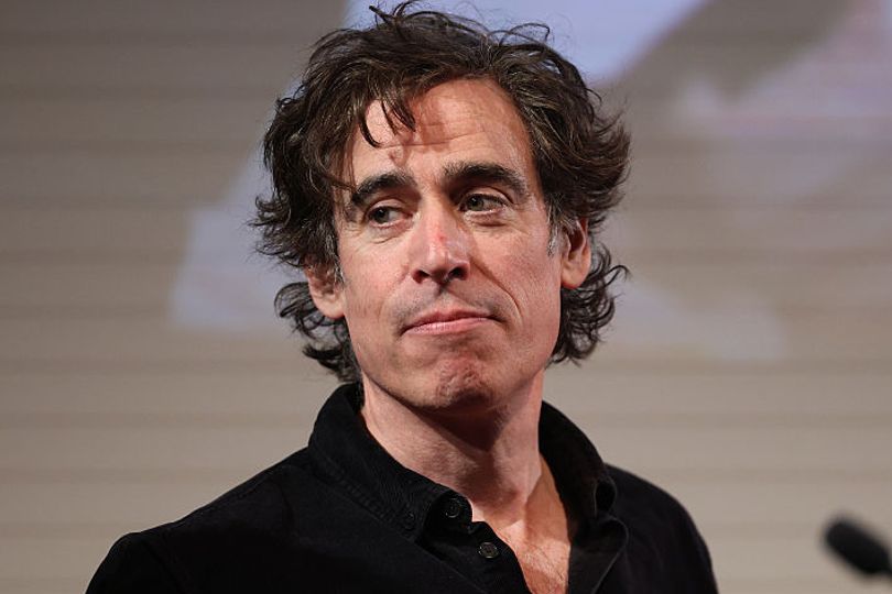 Stephen Mangan has very famous wife from Cheshire and fans will be floored