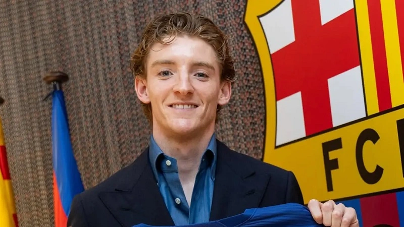 Tambahan amunisi baru! Barcelona resmi datangkan Anthony Gordon