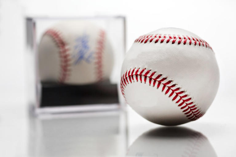 $50K baseball collection stolen in Lincoln County; eBay listing cracks case