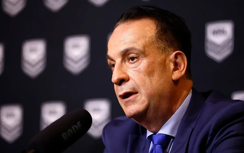 V’landys weighs executive chairman bid amid NRL power shift