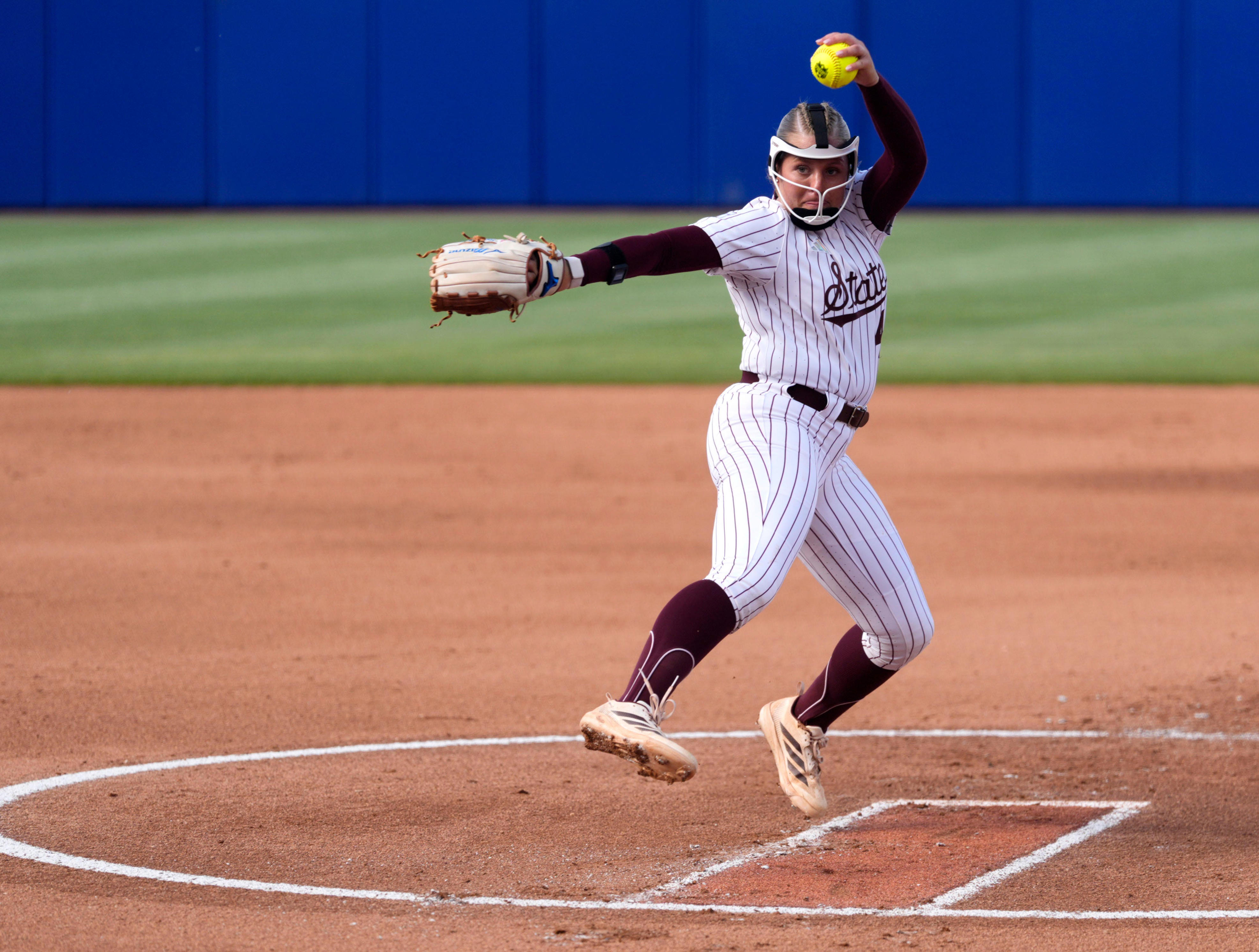 Mississippi State softball breakout pitcher Delainey Everett to enter ...