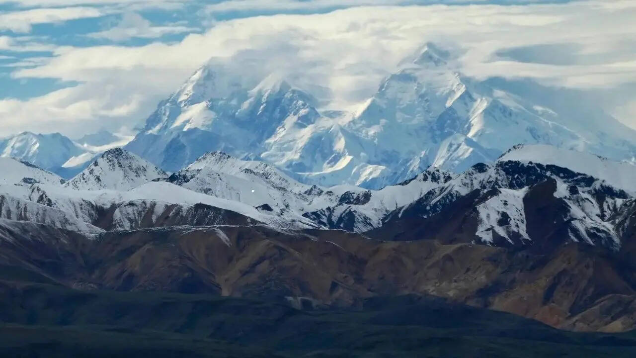 Three climbers dead, one rescued after fall near treacherous Denali ...