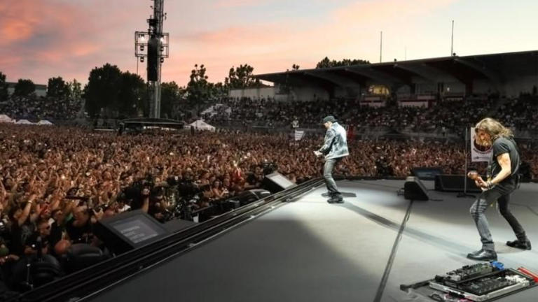 Vasco Rossi, parte da Rimini la data zero del tour 2026: l'entusiasmo ...