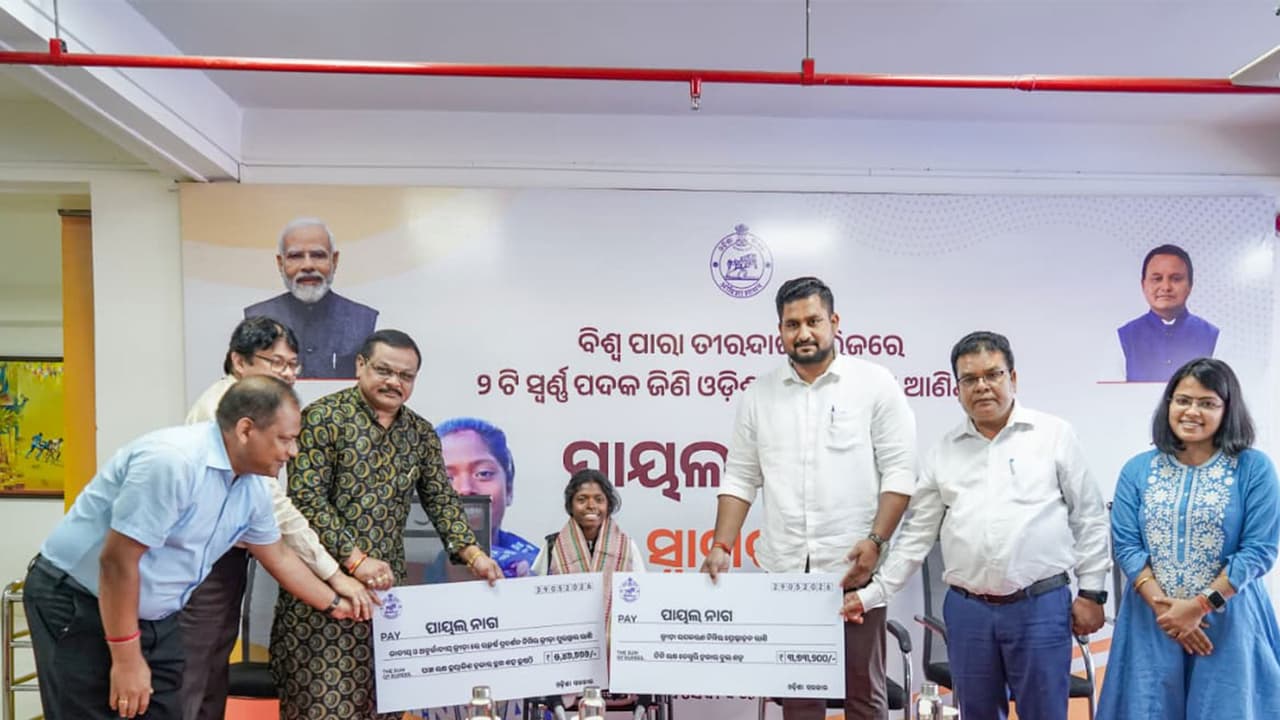 Odisha felicitates para-archer Payal Nag with cash award for gold wins