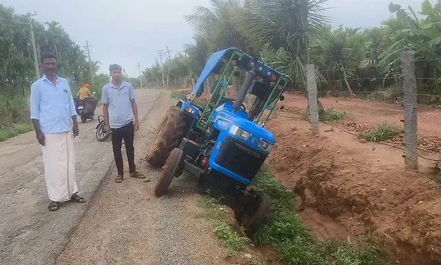 Leopard suddenly crosses road, tractor falls into ditch in Bharamasagara