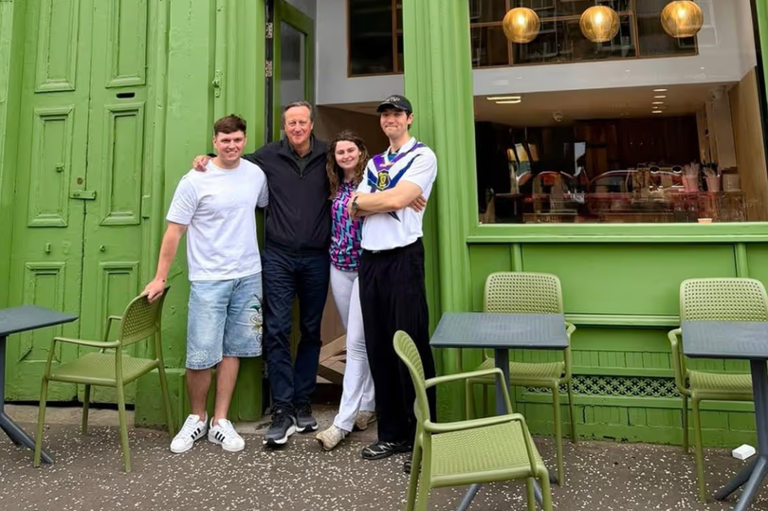 Former PM David Cameron spotted at trendy Glasgow brunch spot