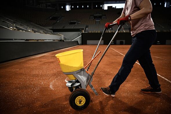 Are French Open clay courts made of real clay? What Roland Garros ...