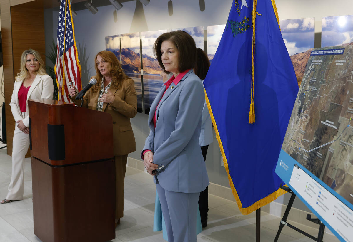 Officials praise $2B water pipeline to be drilled under Southern Nevada ...